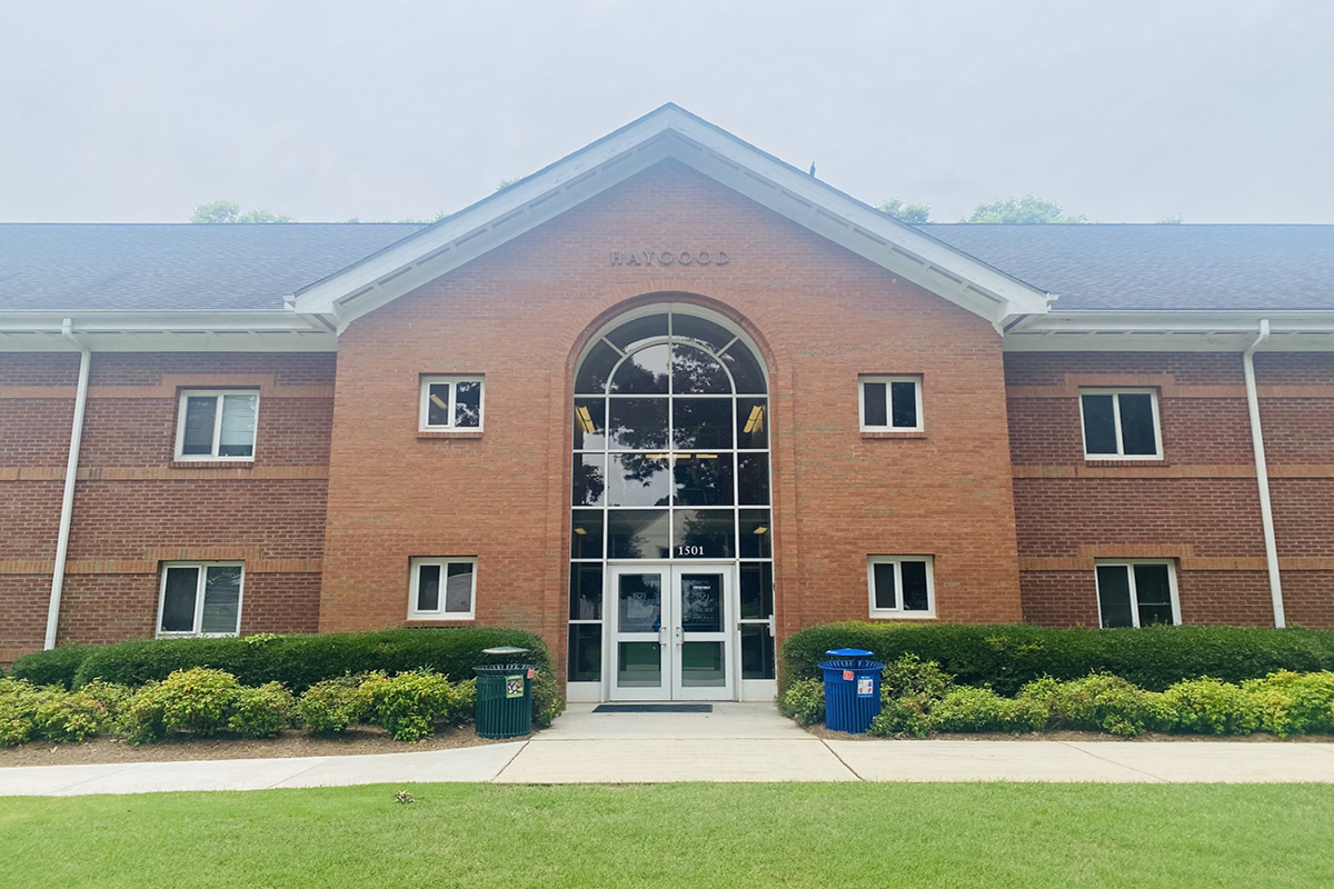 How Emory works: Housing operations welcomes thousands of students to ...